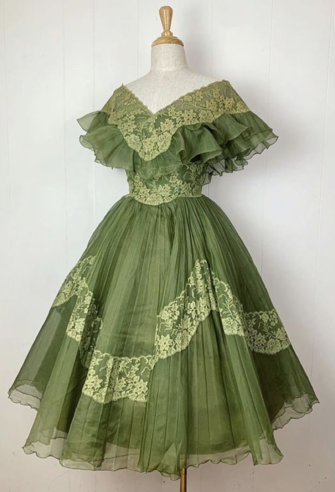 Green sweet and cute exquisite lace long tulle prom dress evening dress ...